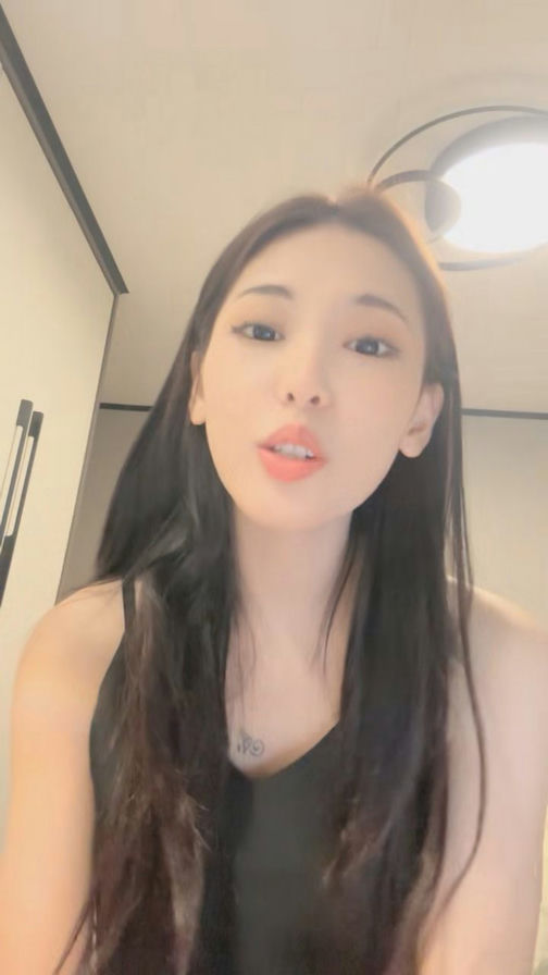 极品尤物网红女神！大黑牛高潮狂喷水，[1V1.92GB] - 黑夜姐姐