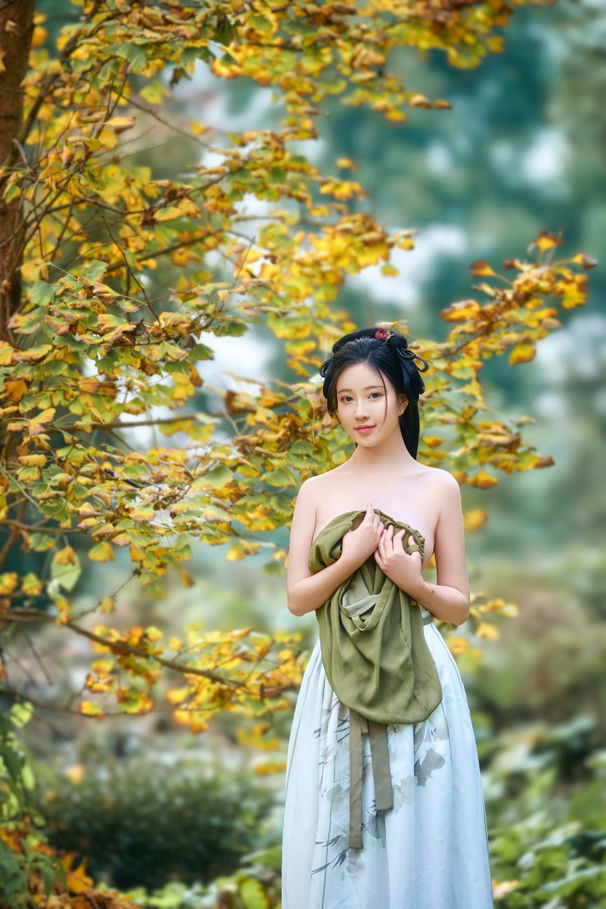 年年秋兮[44p+358M] - 黑夜姐姐